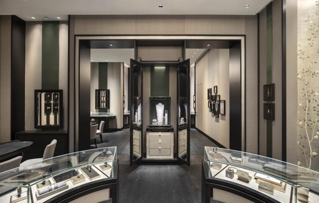 Van Cleef & Arpels | Multiple Locations - Dickinson Cameron