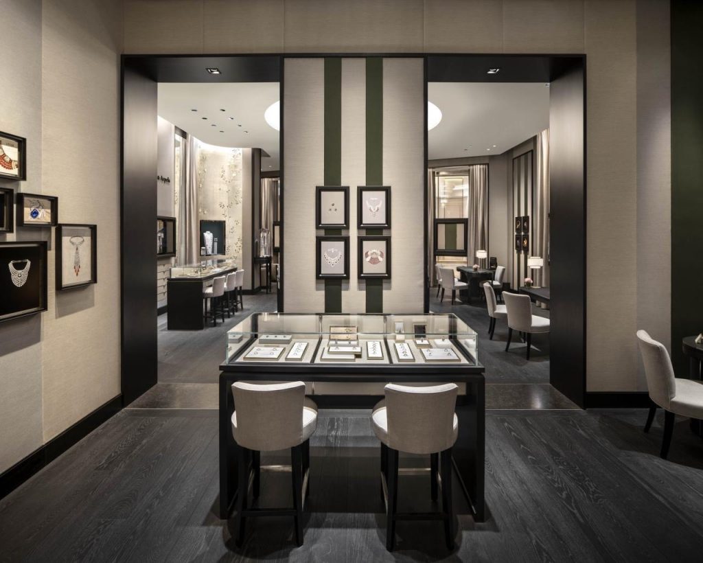 Van Cleef & Arpels | Multiple Locations - Dickinson Cameron
